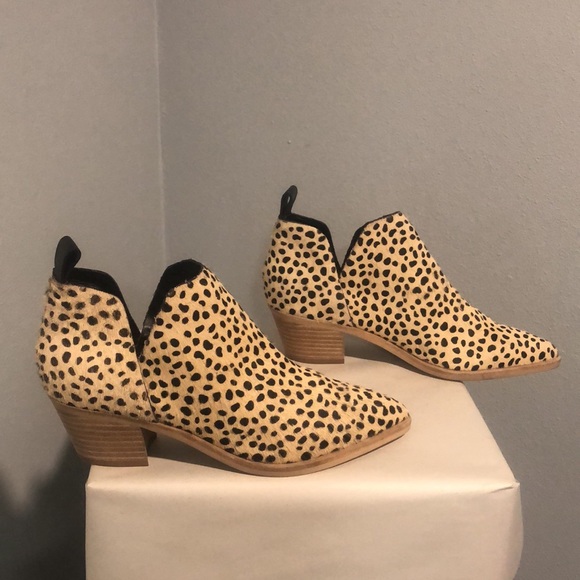 Dolce Vita | Shoes | New Dolce Vita Sonni Western Genuine Calf Cow Hair ...